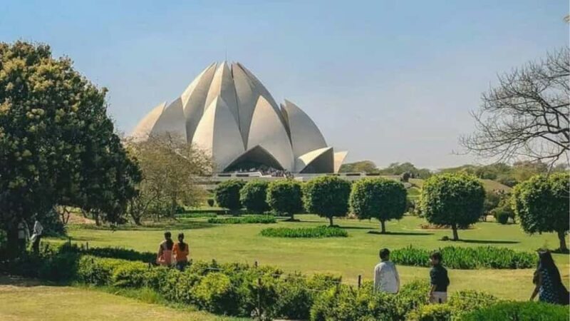 New Delhi: Full-Day Sightseeing Trip with Akshardham Temple - Who Should Take This Tour?