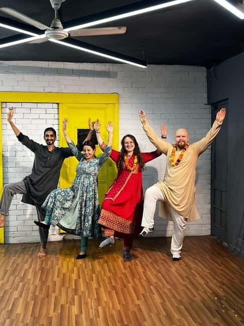 New Delhi: Namaste India Bollywood Dance Workshop - The Practical Details and Considerations