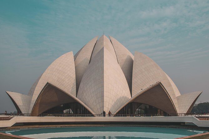 New Delhi Private City Day Tour with Guide Including Pick & Drop - Lotus Temple