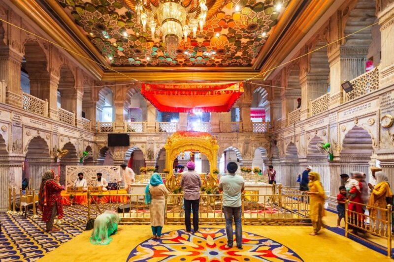 New Delhi: Private Guided Tour of Temples with Transfers - An In-Depth Look at the Temples and What to Expect