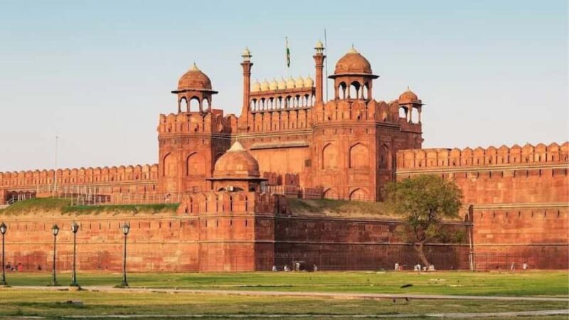 New Delhi: Red Fort Guided Tour with Entry Ticket - Key Points