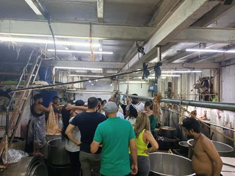 New Delhi: Slum Walking Tour with Chapati Factory Visit - Key Points