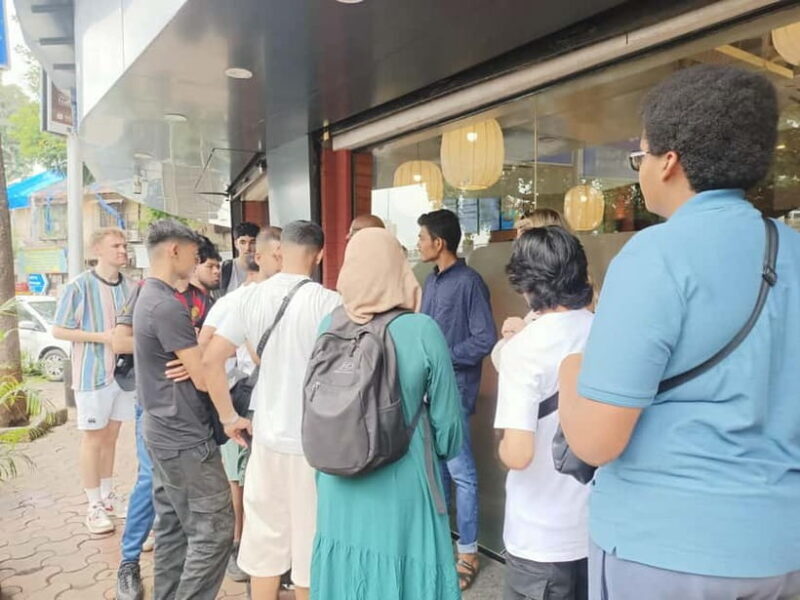 New Delhi: Slum Walking Tour with Chapati Factory Visit - How the Tour Fits into Your Delhi Experience