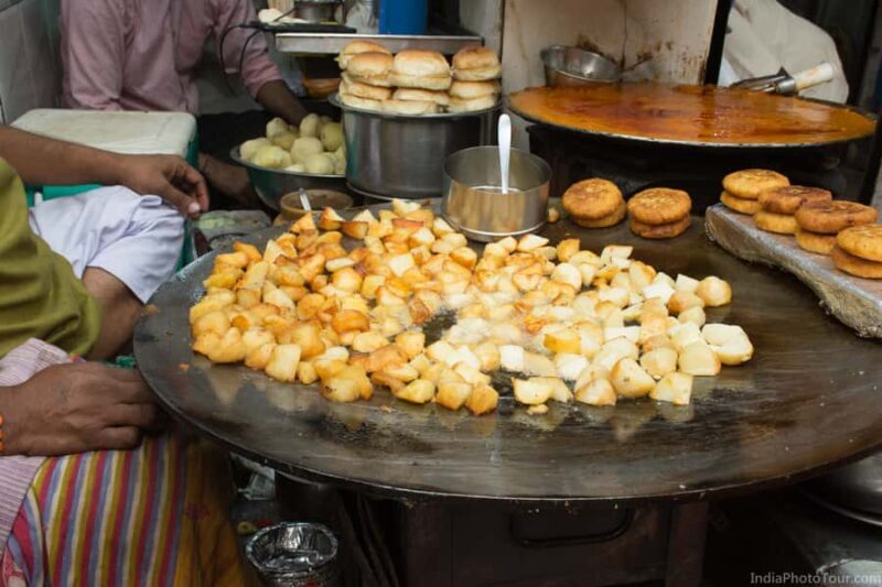 New Delhi: Traditional Culinary Experience with Local Chef - FAQ
