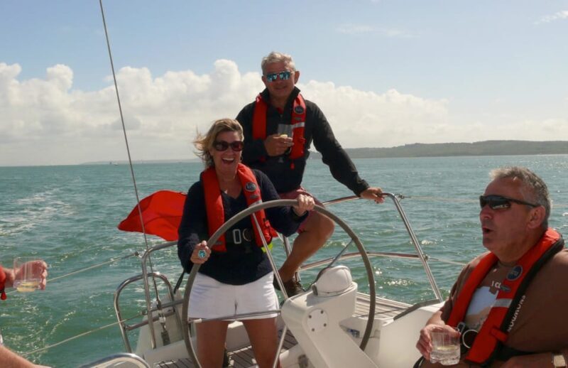 New Forest: Sail with Lunch or Dinner from Lymington - Key Points