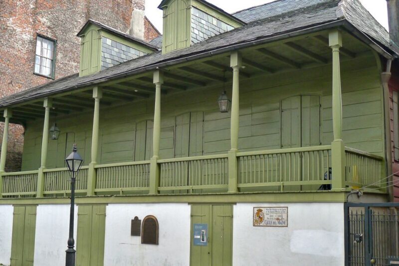 New Orleans: 1.5-Hour Vampire Tour of the French Quarter - New Orleans: 1.5-Hour Vampire Tour of the French Quarter