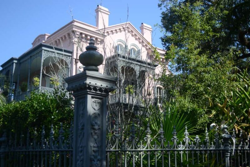 New Orleans: Buzz the Garden District & French Quarter Tour - What’s in the Tour?