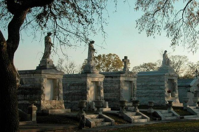 New Orleans City and Cemetery Bus Tour - What Travelers Are Saying