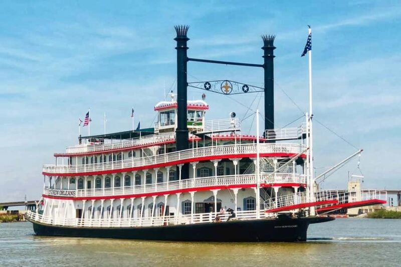 New Orleans: City Riverboat Cruise with Captain Narration - The Experience in Detail