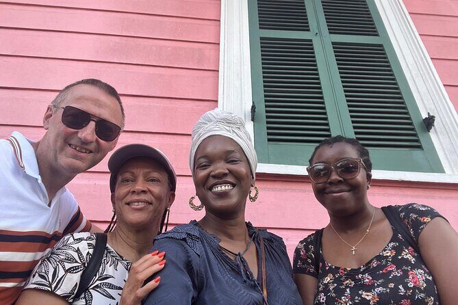 New Orleans City Tour with Drink and Souvenir - FAQs