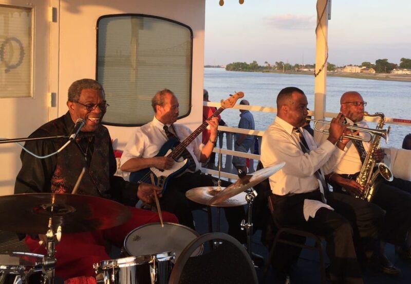 New Orleans: Creole Queen Weekend Morning Jazz Cruise - The Bottom Line: Who Is This Tour Perfect For?