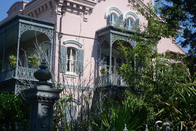 New Orleans French Quarter and Garden District Bike Tour - Authenticity and Hidden Gems