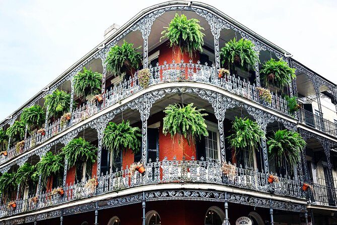 New Orleans French Quarter Architecture Walking Tour - Walking Through the Itinerary: What to Expect