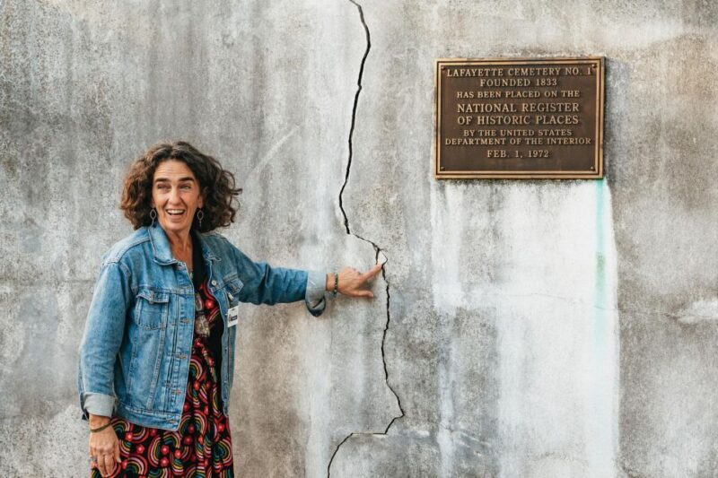 New Orleans: Garden District Guided Walking Tour - Deep Dive: What to Expect During the Tour