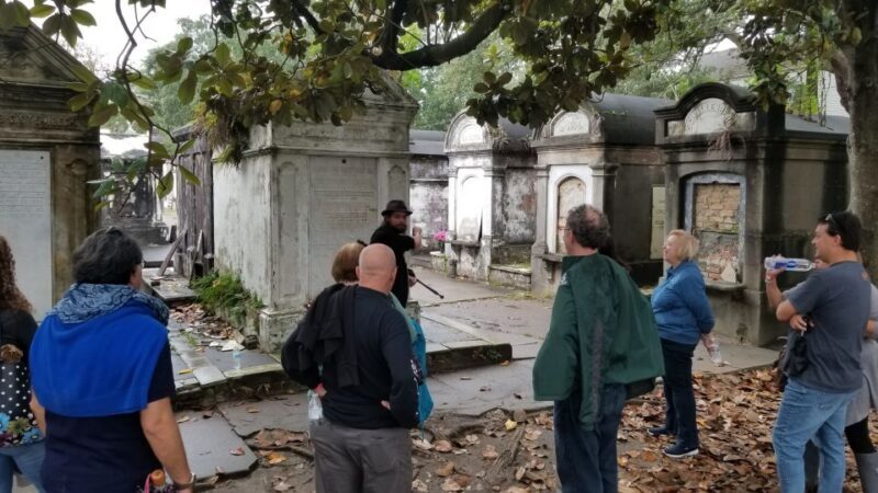 New Orleans: Garden District Tour - Meeting Point and Duration