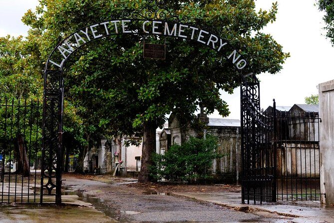 New Orleans Garden District Tour - Who Should Consider This Tour?