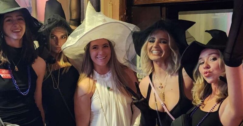 New Orleans: Ghost and Haunted Pub Crawl Tour with Free Shot - The Haunted Sites and Their Stories