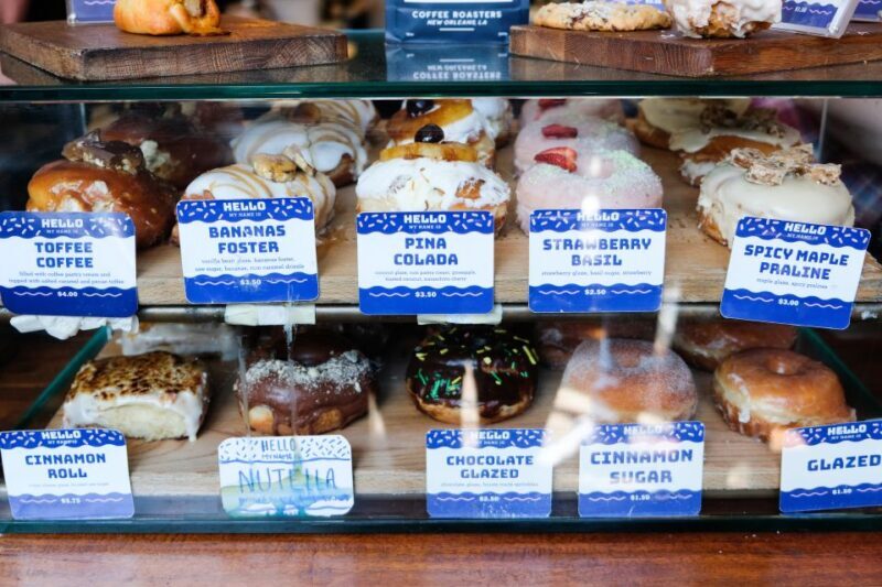 New Orleans: Guided Delicious Beignet Tour with Tastings - Exploring the Itinerary in Detail
