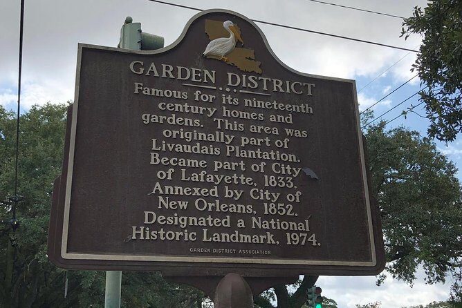 New Orleans Homes of the Rich and Famous Tour of the Garden District - A Deep Dive Into the Garden District Tour Experience