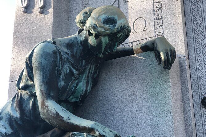 New Orleans Metairie Cemetery Tour: Millionaires and Mausoleums - The Itinerary in Detail