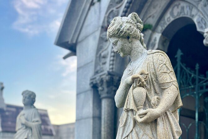 New Orleans Metairie Cemetery Tour: Millionaires and Mausoleums - Who Would Enjoy This Tour Most?