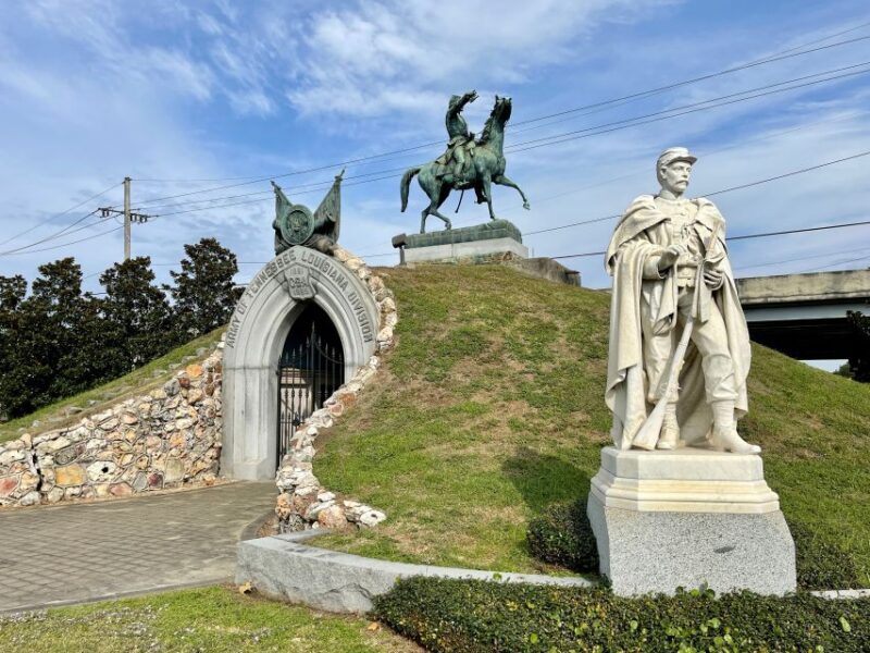 New Orleans: Millionaires Tombs of Metairie Cemetery Tour - Who Would Love This Tour?