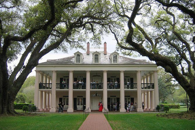 New Orleans Plantation Driving Tour - An Introduction to the Experience