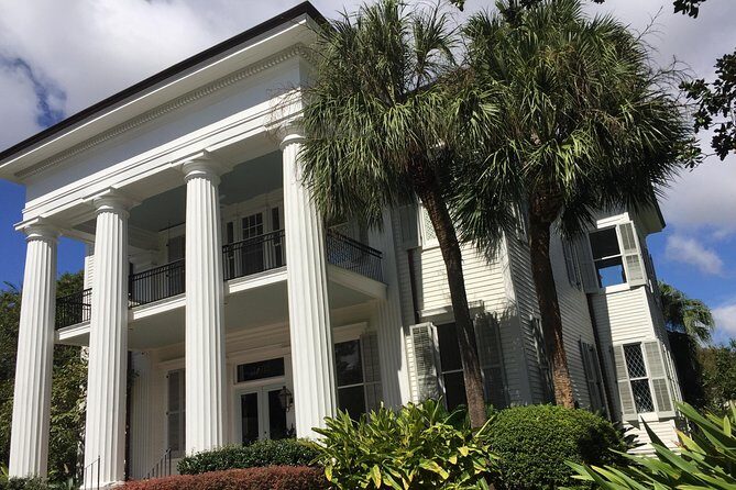 New Orleans Small-Group Garden District Walking Tour - Why the Small-Group Garden District Tour Stands Out