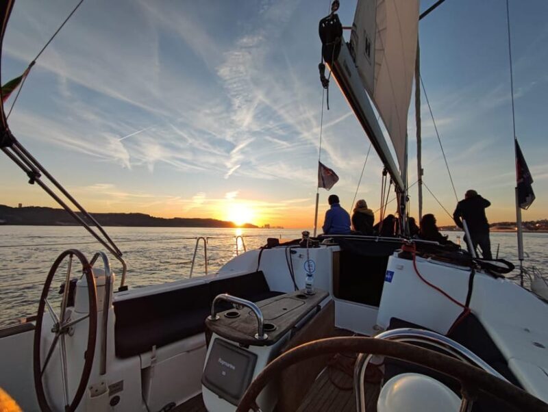 New Year Lisbon Sailing with Fireworks - Analyzing the Experience: Pros and Cons