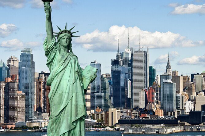 New York Airport JFK Round-Trip Private Transfer by Luxury SUV - Drop-Off and Return Trip