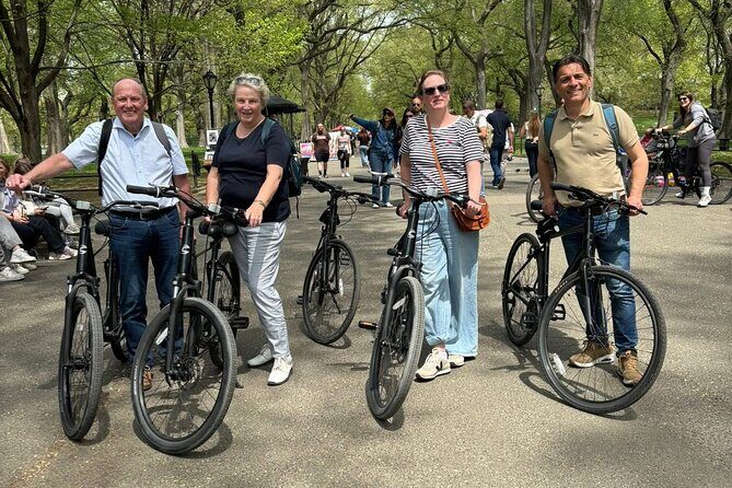 New York Bike Rentals - The Practical Side: Cost, Timing, and Considerations