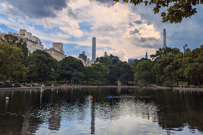 New York Central Park Scavenger Hunt Walking Tour and Game - FAQs