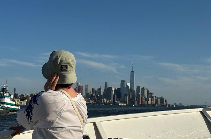 New York City 60 Minute Cruise, Liberty, Skyscrapers and Bridges - Who Should Consider This Tour?