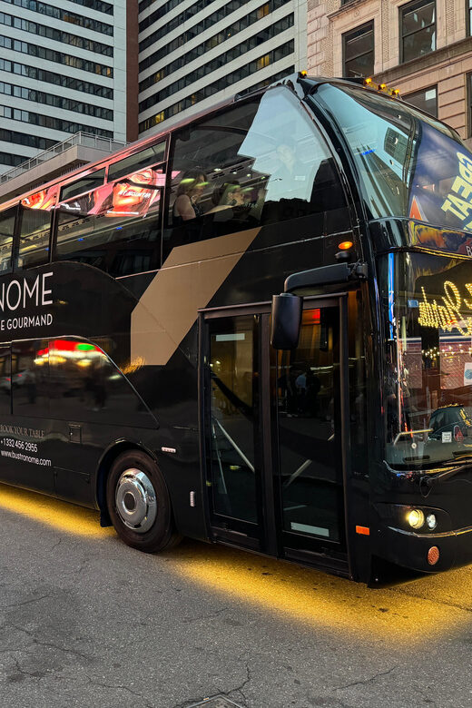 New York City: Bustronome Gourmet Lunch Tour on a Luxury Bus - What the Reviews Say