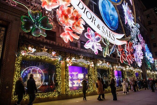 New York City Christmas Holiday Tour with a Free Dessert - Exploring Dutch Roots and Classic Festive Landmarks