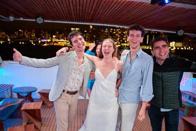 New York City Dinner Cruise with Live Music - Authentic Feedback: What Travelers Are Saying
