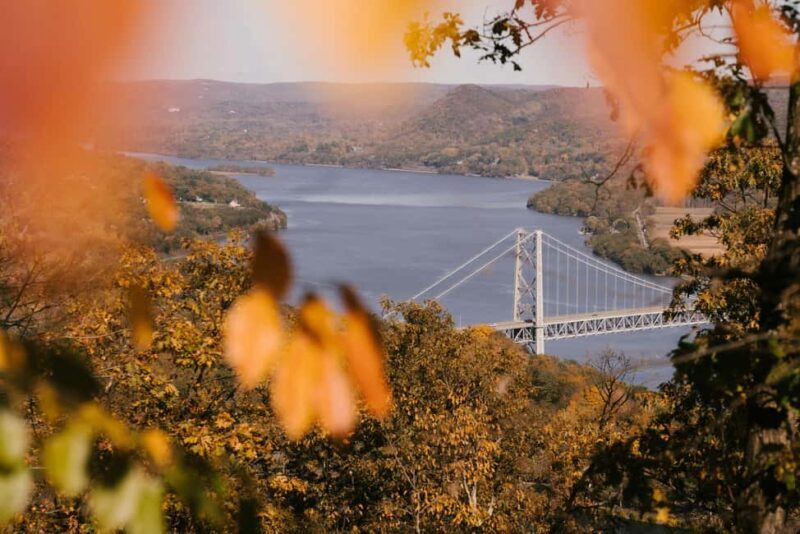 New York City: Fall Foliage Oktoberfest Cruise - Key Points