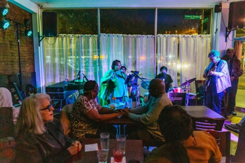 New York City: Harlem Jazz Crawl Tour - Authenticity and Atmosphere