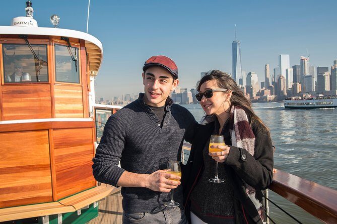 New York City Holiday Brunch Cruise on Classic Boat - FAQs