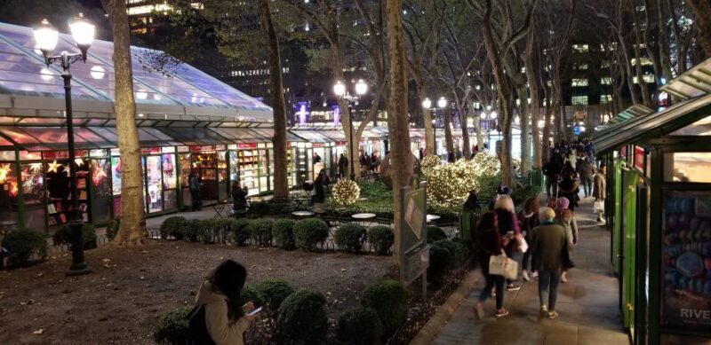 New York City: Holiday Lights Extravaganza Walking Tour - The Sum Up