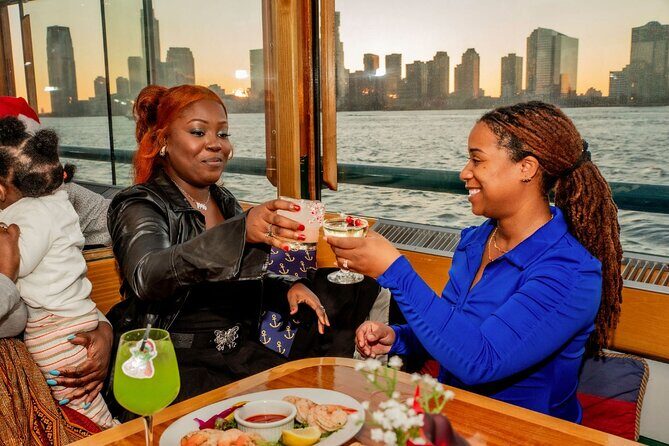 New York City Holiday Sunset Sightseeing Cruise - FAQ