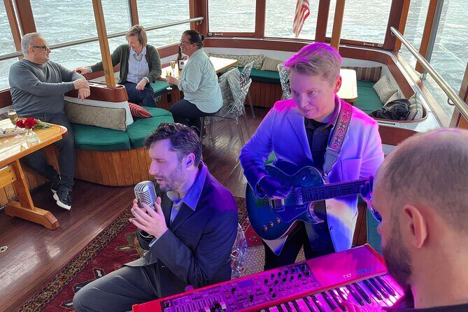 New York City Live Music Sightseeing Serenade Cruise - Introduction