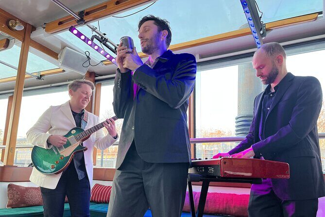 New York City Live Music Sightseeing Serenade Cruise - Key Points