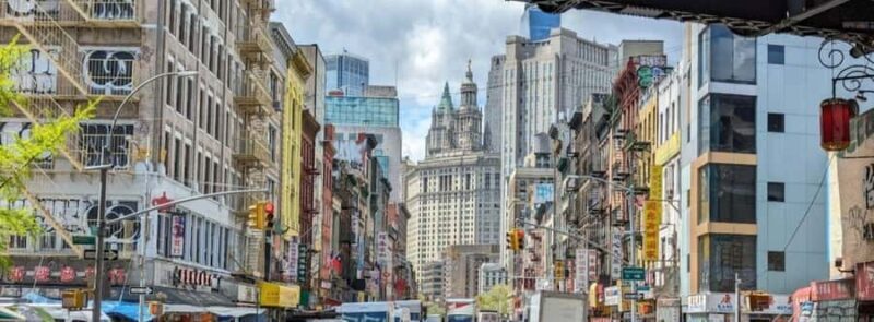 New York City: Lower East Side Tenement & Immigrant Tour - What This Tour Offers: A Walk Through History