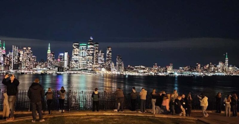 New York City Night Views - A panoramic hop-on-hop-off tour - Key Points