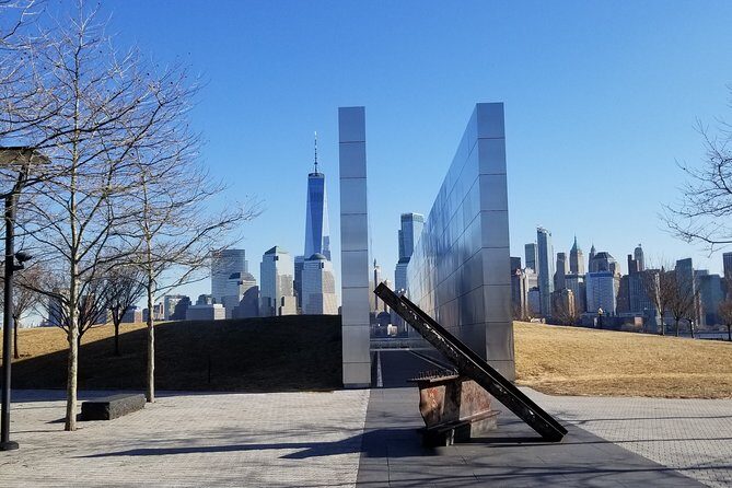 New York City Panoramic Skyline Tour - The Practicalities: Transportation, Group Size, and Cost