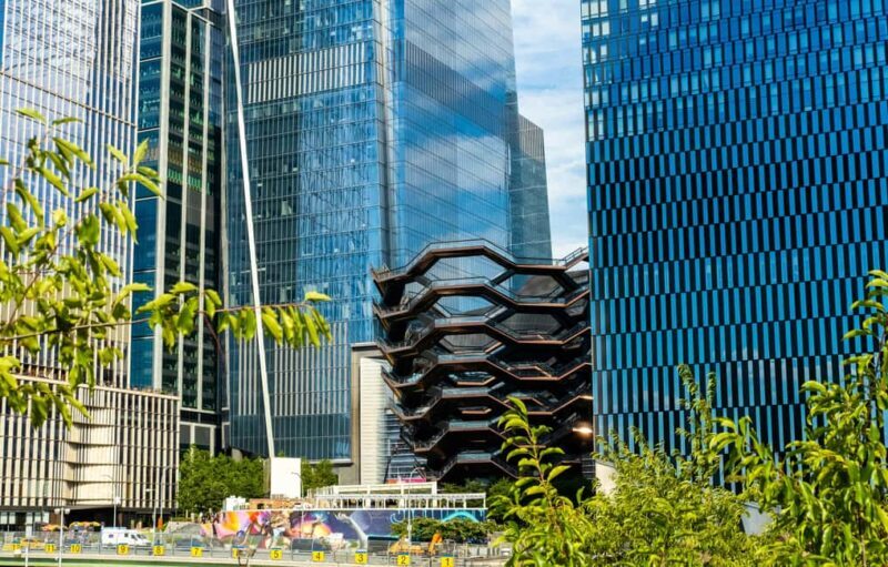 New York City: Private Customizable Tour with Guide - The Comfort of Luxury Transportation