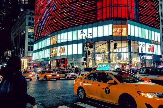 New York City Private Walking Tour with a Local - Detailed Breakdown of the Tour Experience
