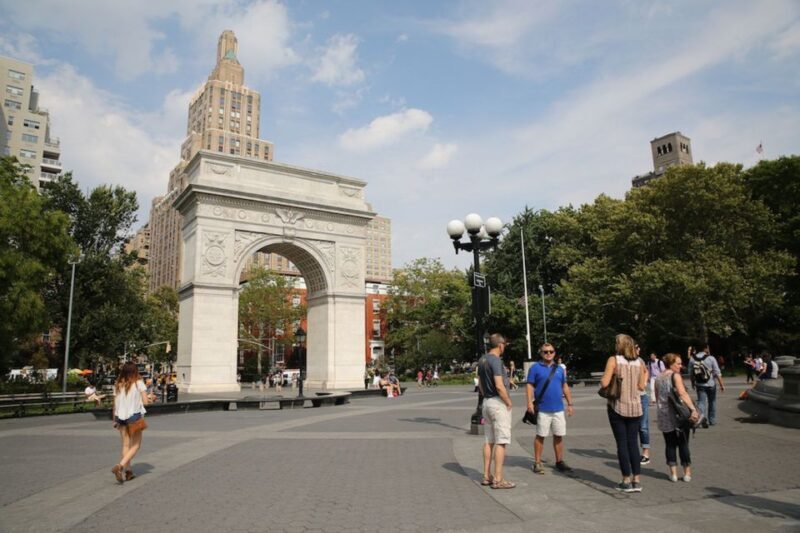 New York City: Private Walking Tour with a Local - The Sum Up