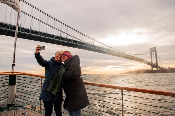 New York City Sightseeing and Seals Boat Tour - The Sum Up